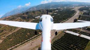 What is thrust vectoring and how is it generated? | Grupo One Air