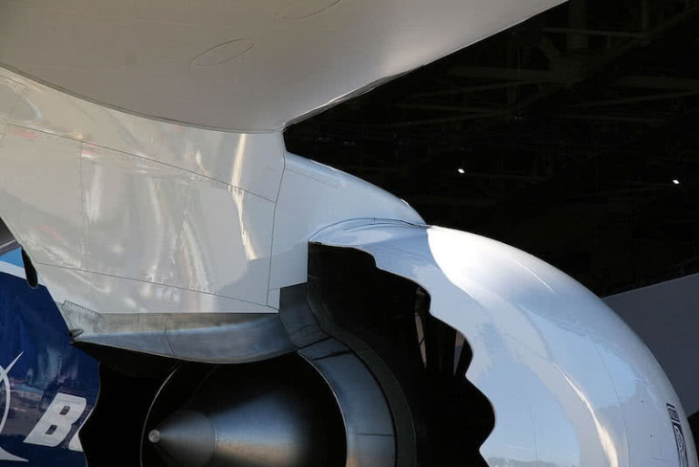 Chevrons, or dented edges on aircraft engines - Grupo One Air
