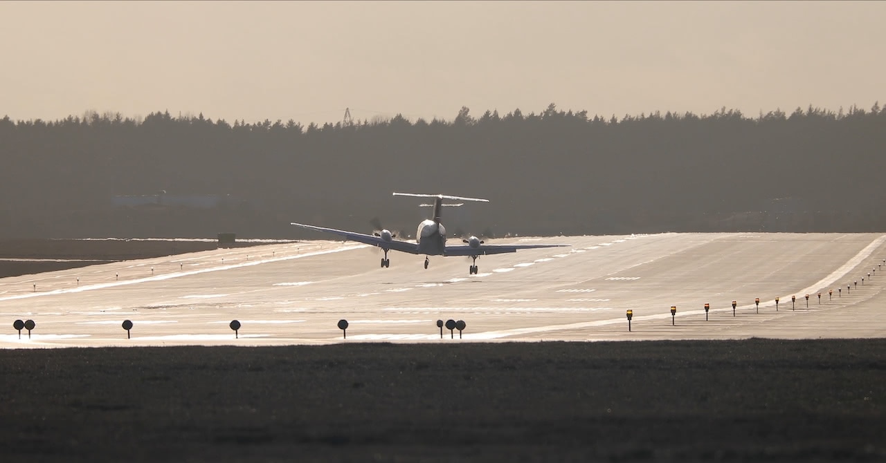 Aviation Winds Types Explained: A Pilot’s In-Depth Guide - Grupo One Air